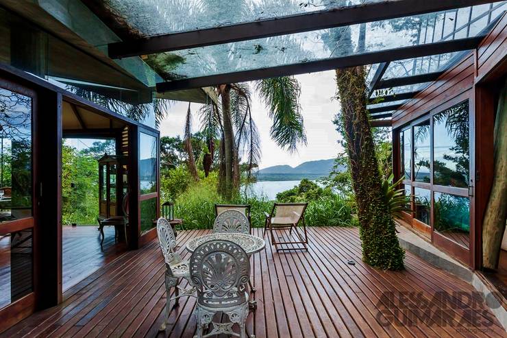 7 varandas externas que inspiram o verão perfeito no seu lar