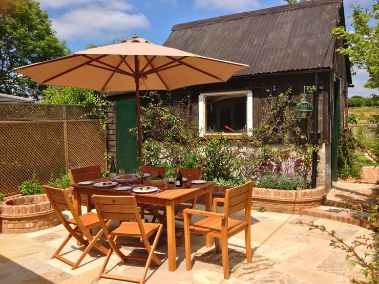 19 lovely little patios to admire and copy