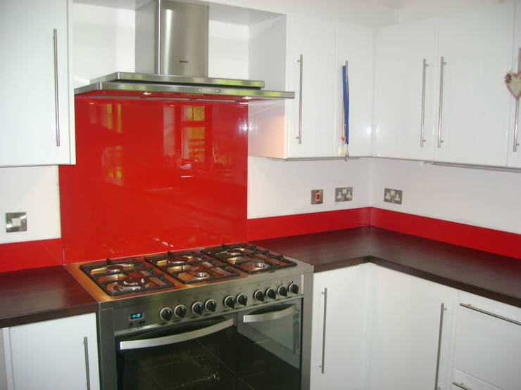 Glass upstands, the perfect alternative to tiles. by DIYSPLASHBACKS ...