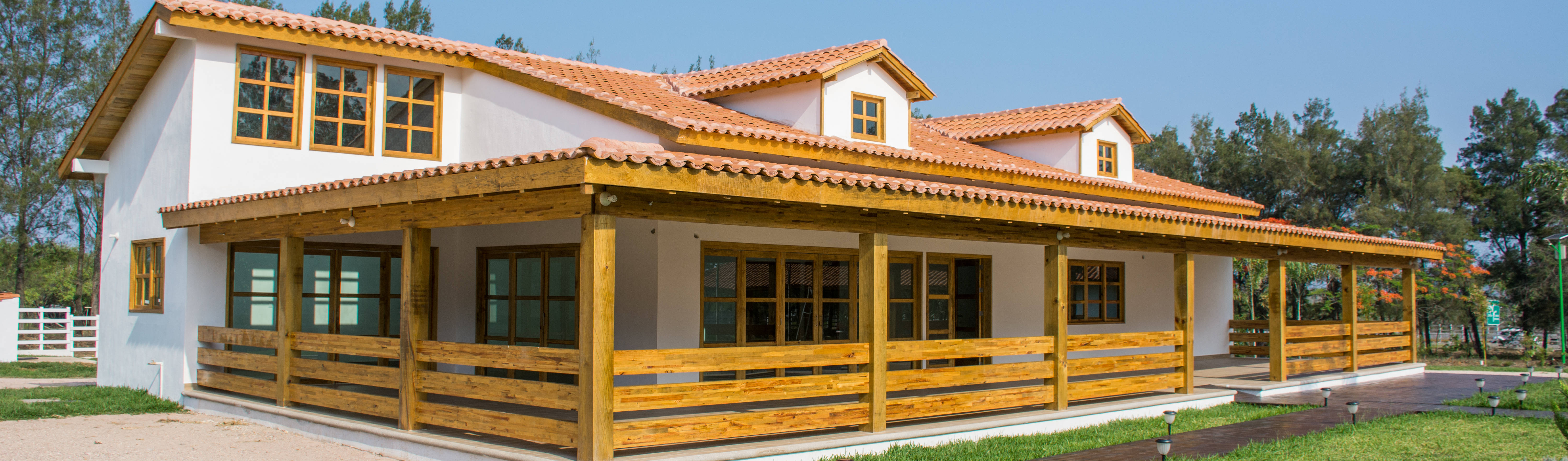 Casas y cabañas de Madera -GRUPO CONSTRUCTOR RIO DORADO (MRD-TADPYC ...