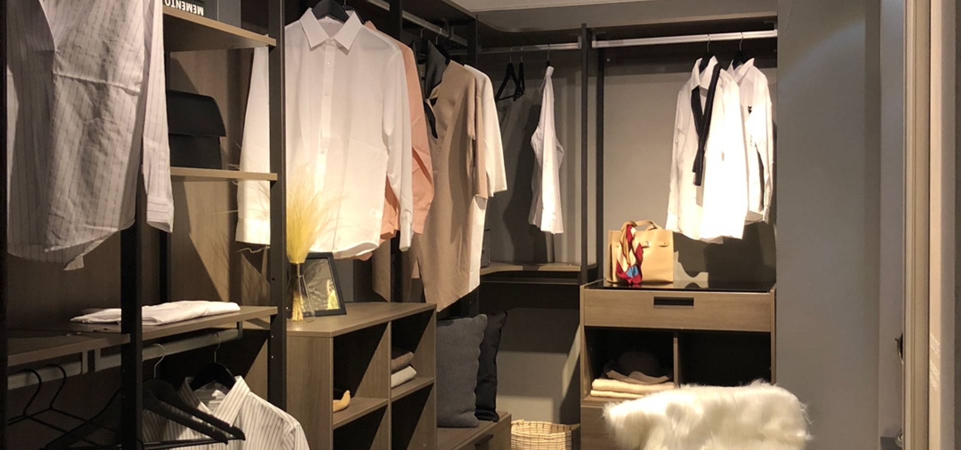 Hanssem flagship store dress room styling(Seoul) | 호미파이 & homify