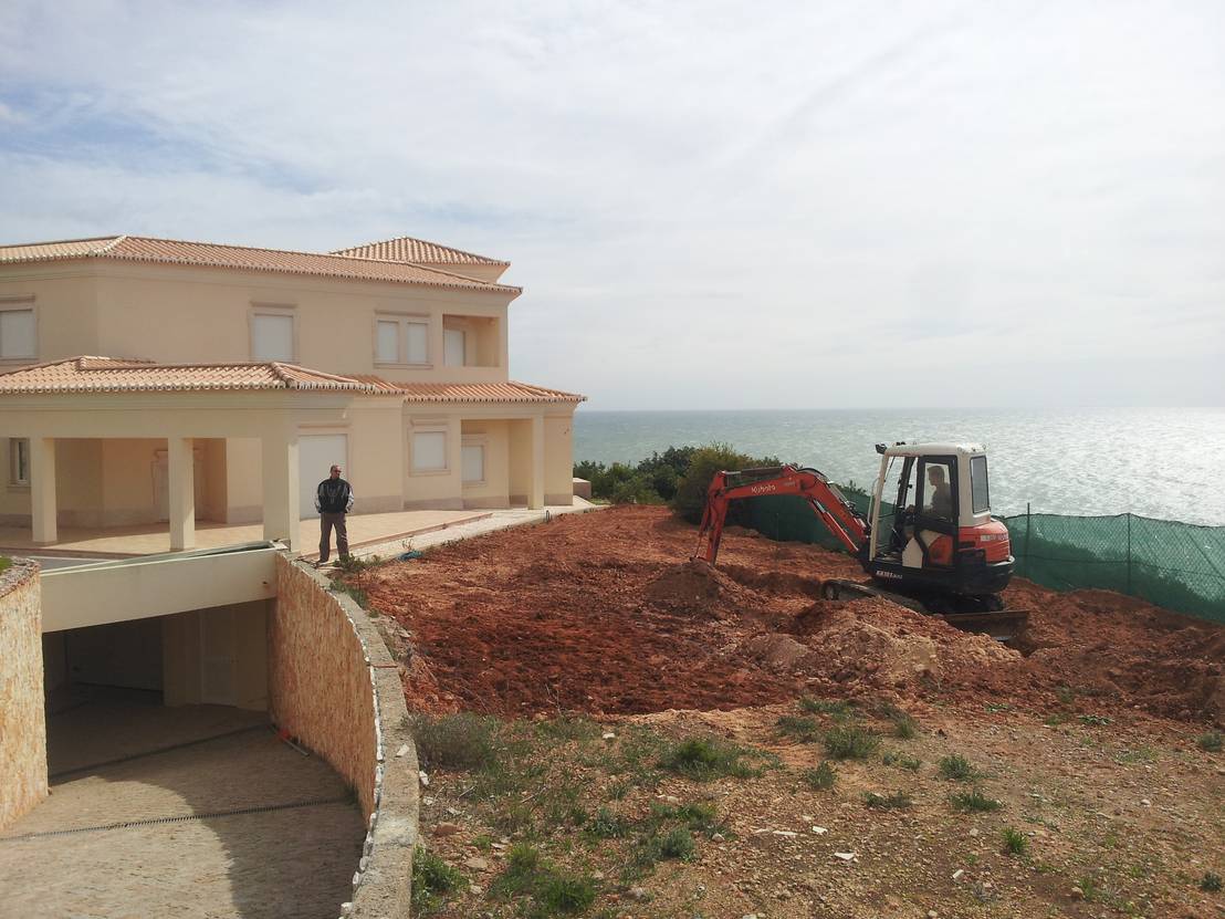 Piscina em Fibra iGUi / FIBERGLASS POOL iGUi (Modelo Aruba: 10,00 x 4 ...