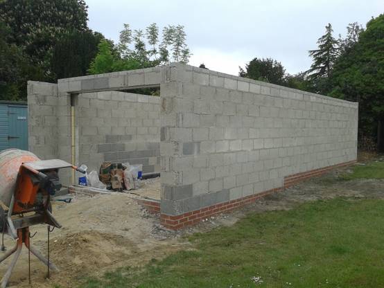 Top 5: from a DIY garage project to a low-cost prefab home | homify