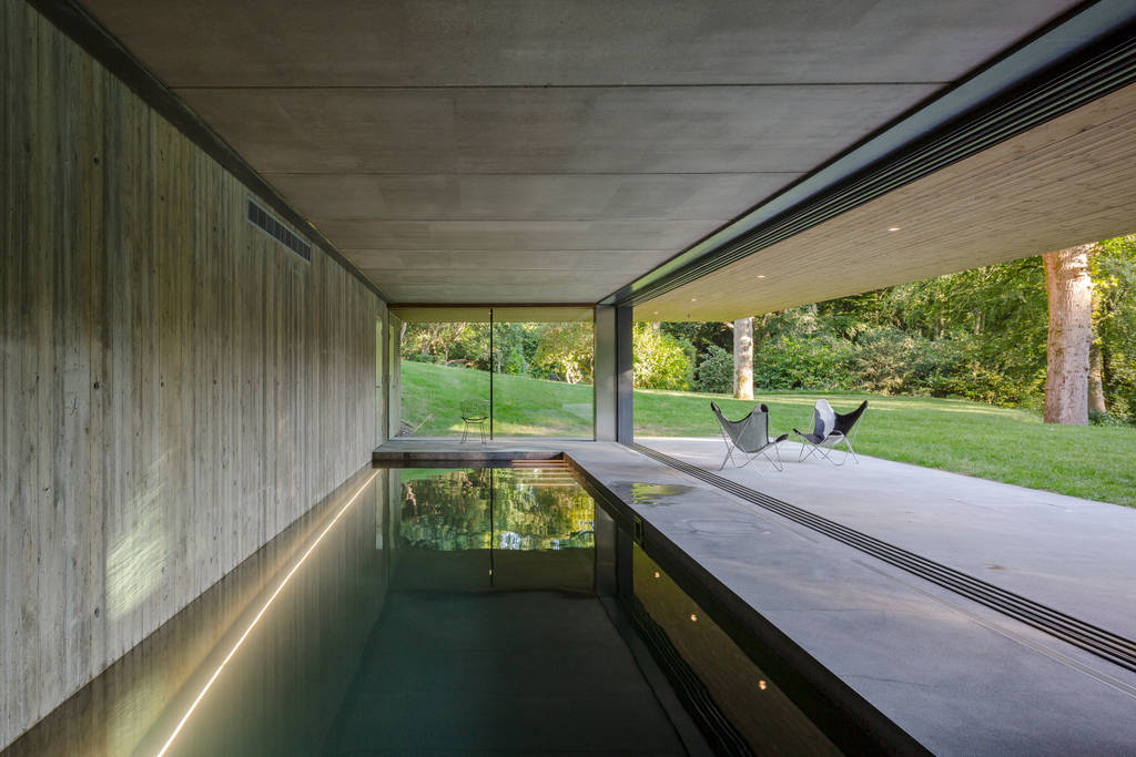 Red bridge house | homify