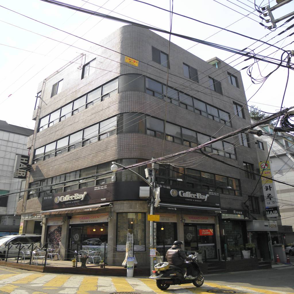 Y building remodeling, ison architects | 호미파이 & homify