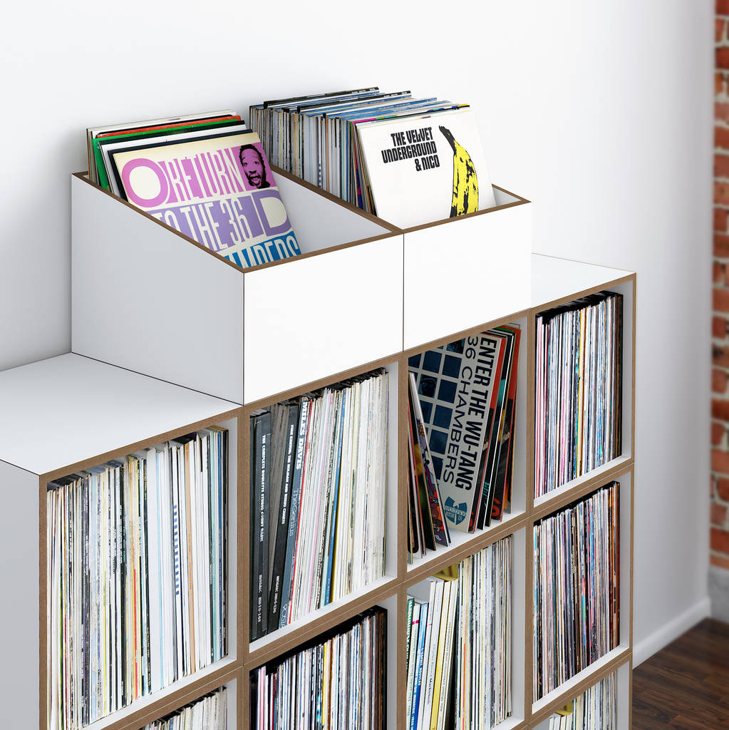 Lp-regal mit flip-through-box: modern von stocubo - das modulare ...
