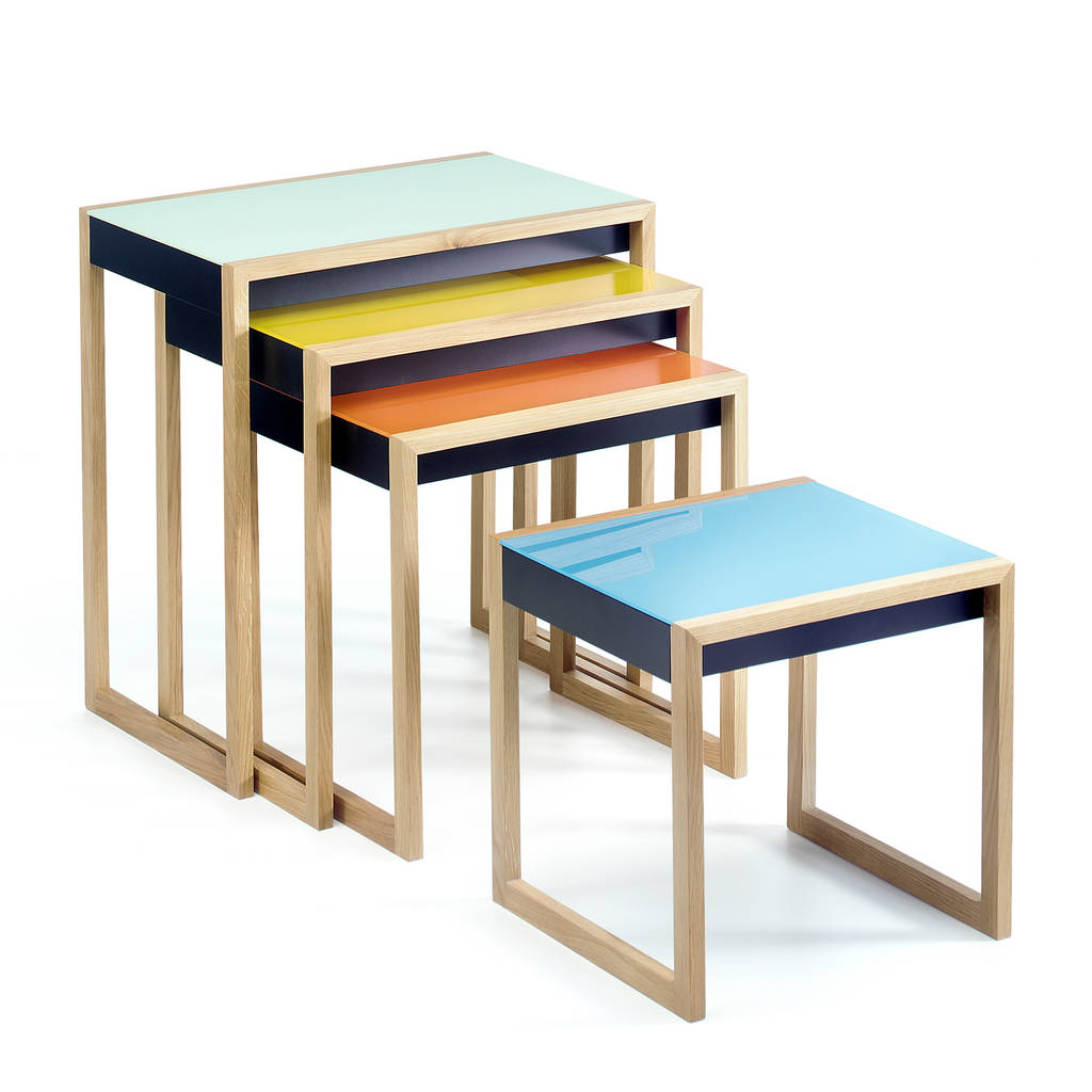 Josef albers – nesting tables von connox klassisch | homify