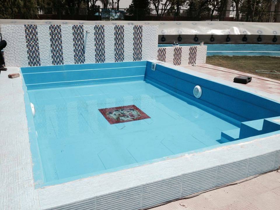 Readymade swimming pools, arrdevpools | homify