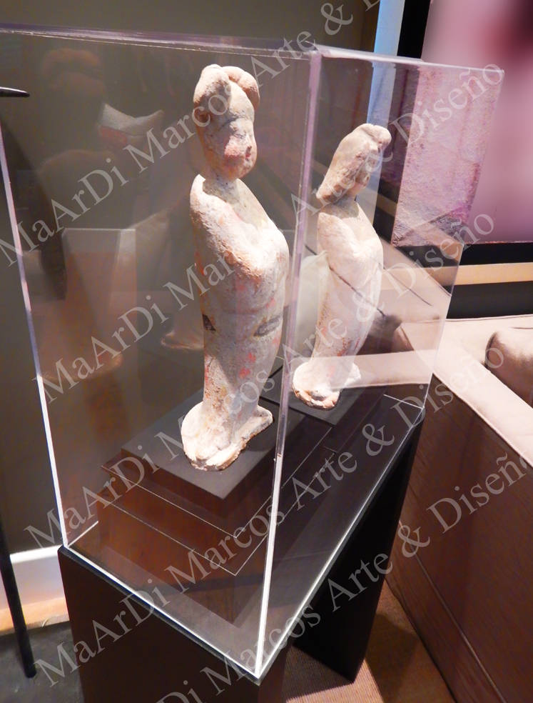 Capelo de protección para esculturas antiguas en plexiglass | homify