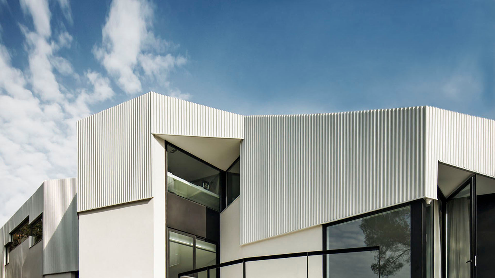 Alternativen zum klassischen Putz: Welches Material für die Fassade ...