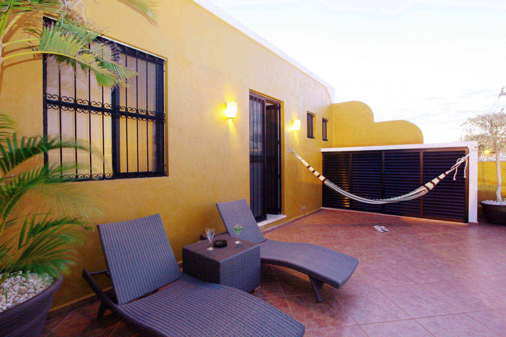 10 Colores para Pintar las Paredes de tu Patio (Se Verá Sensacional ...