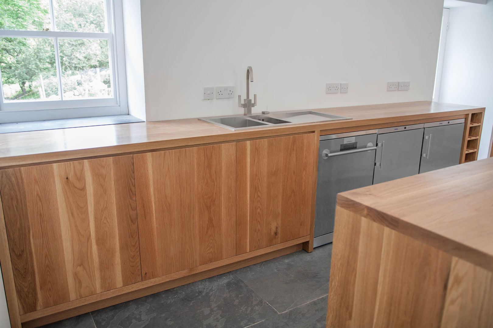 Oak kitchen units | homify