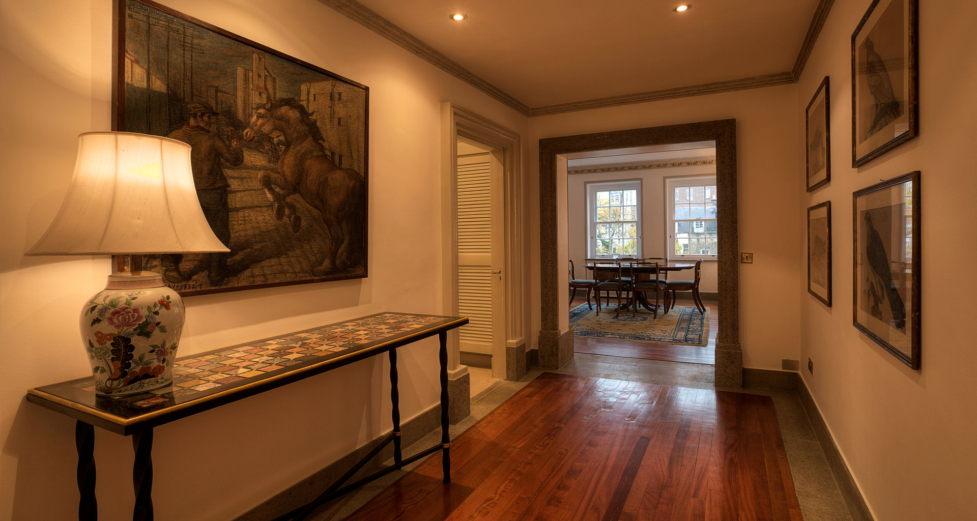 Los expertos aconsejan cómo iluminar pasillos | homify Los expertos aconsejan cómo iluminar pasillos | homify