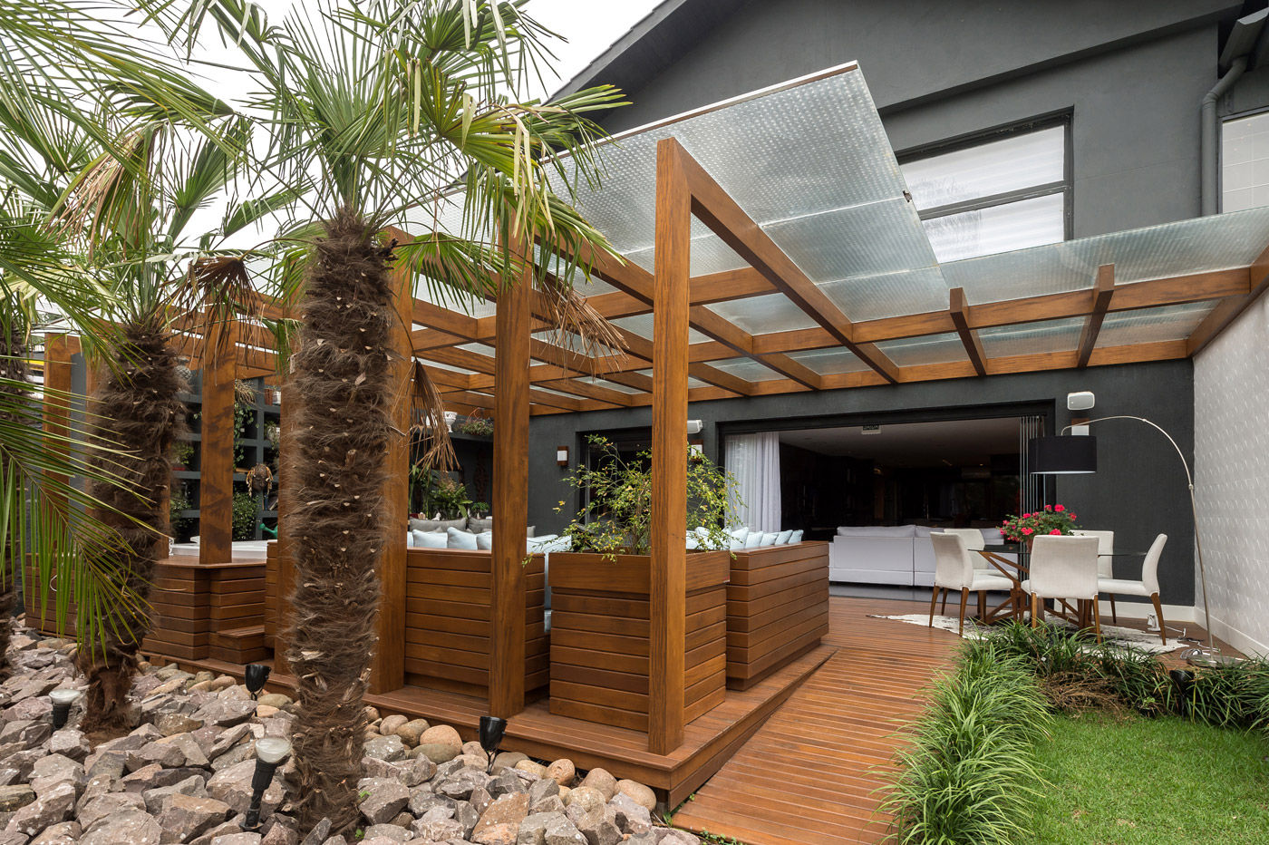 7 Pérgolas y Techos para tu Patio o Terraza: Crea un Espacio Exterior ...