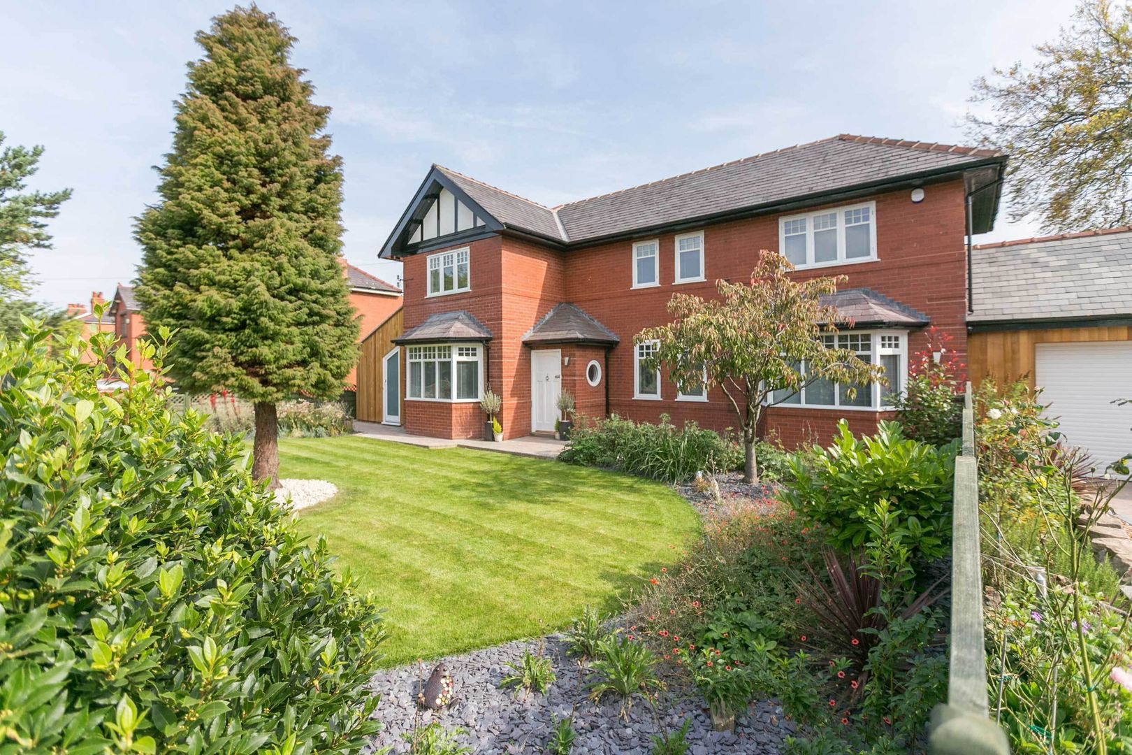 The Award-Winning British Home That Wows | homify