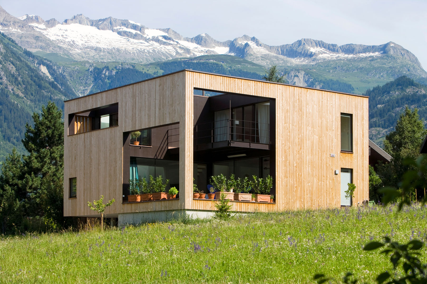 9 Great Examples of Extraordinary Facades | homify