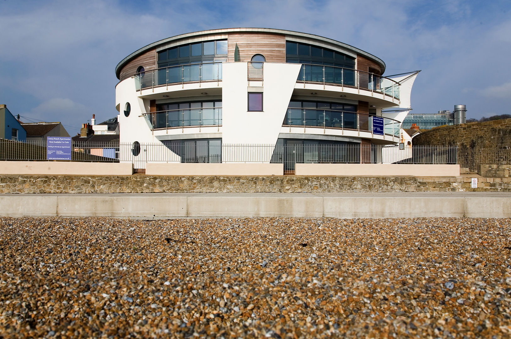 Modern Living on the British Beachfront | homify