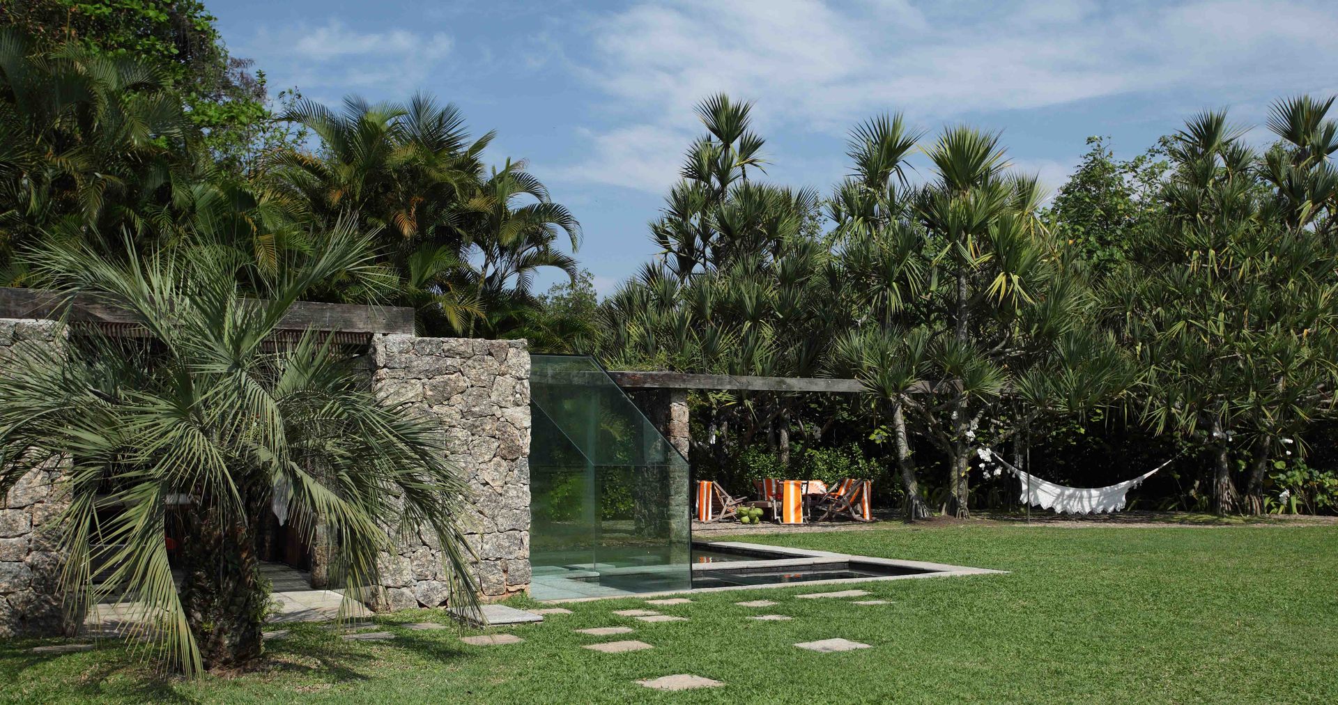 Lar carioca com spa idílico! | homify