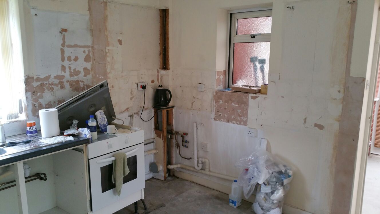 Turning this bombsite into a lovely modern kitchen | homify