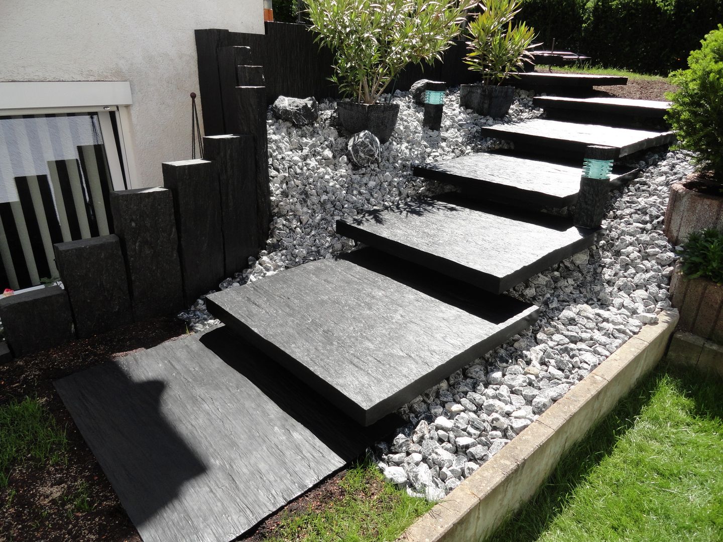 15 modern entrance ideas you can copy at home | homify