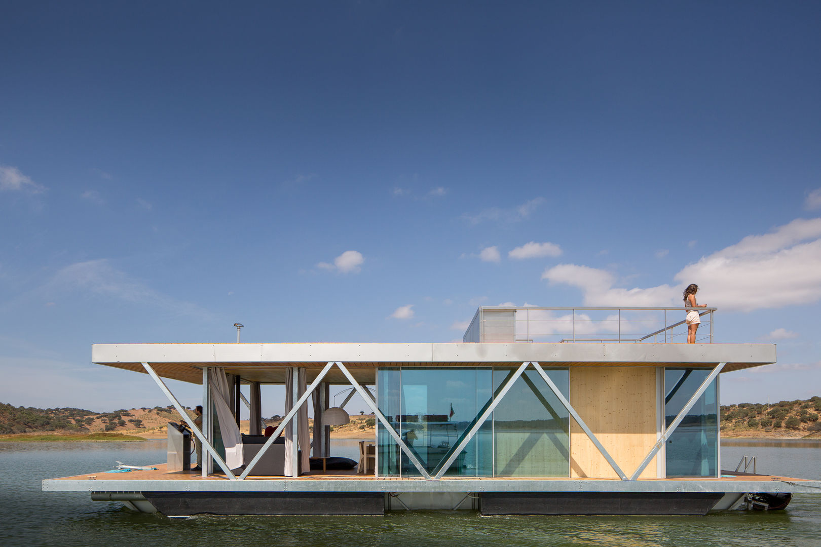 The Fantastic Floating House | homify