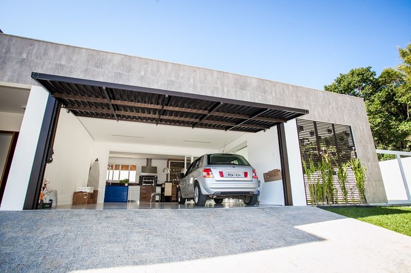 Saiba Qual o Tamanho de Garagem para 2 Carros Ideal e Modelos | homify