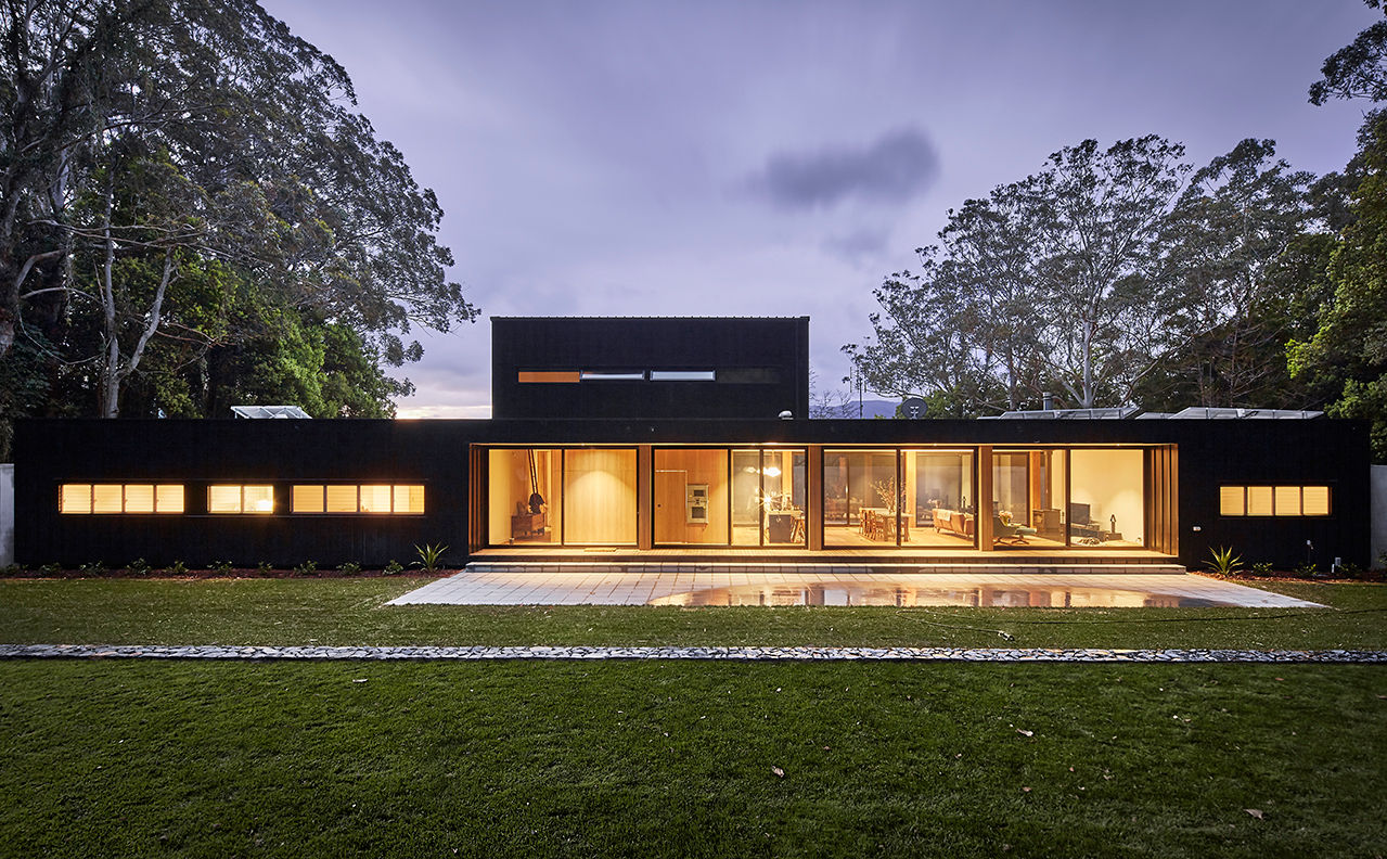 The Showstopping Mansion Built Overnight | homify