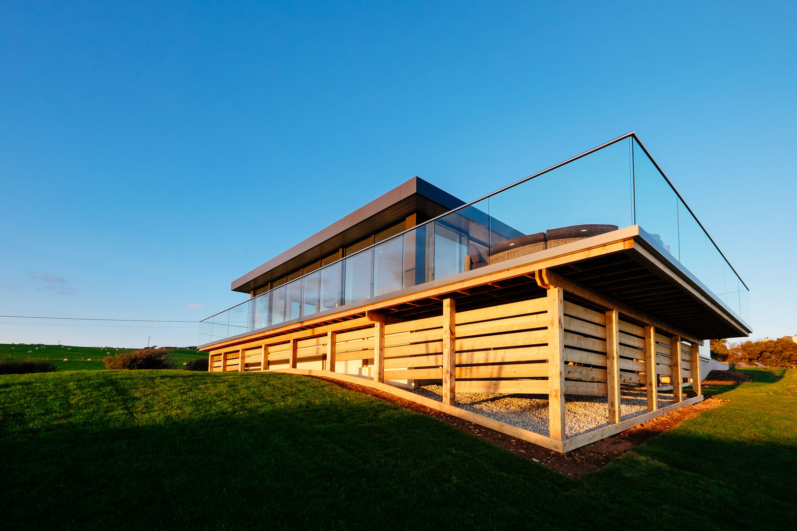 The Devon House with Sunsets on Tap | homify