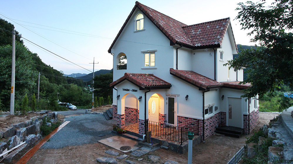 A beautiful two-storey home that is made to last | homify