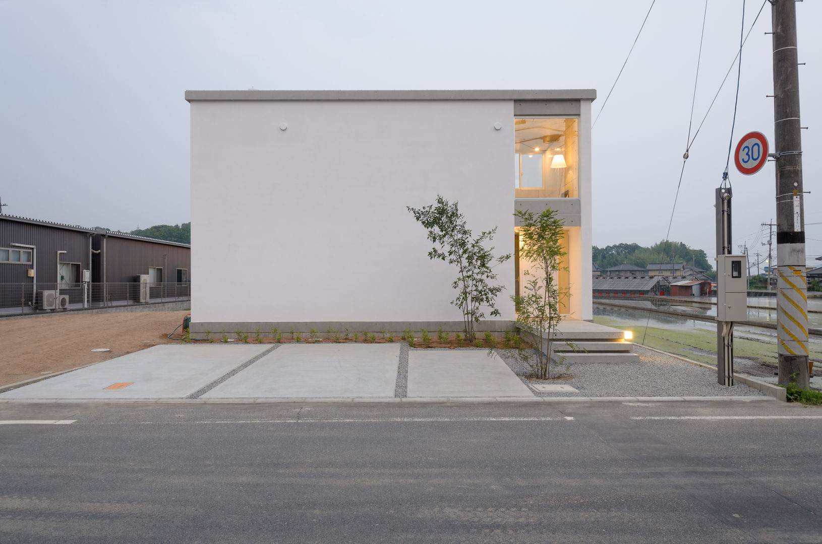 A simple and private home in Japan | homify