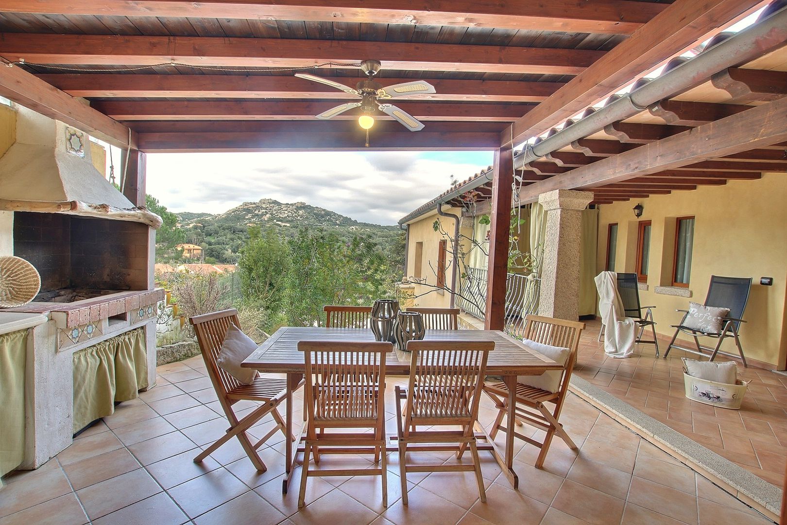 Woodworking: 22 steps to creating your own patio | homify