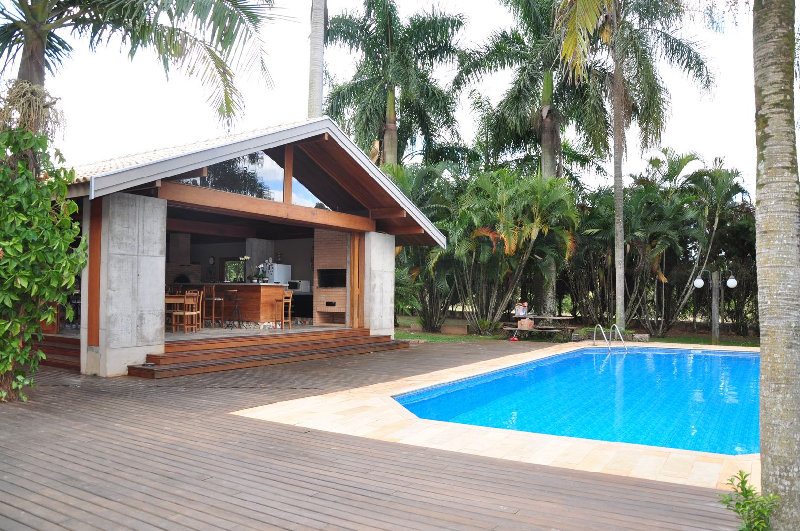 A simple and open home built for happiness | homify