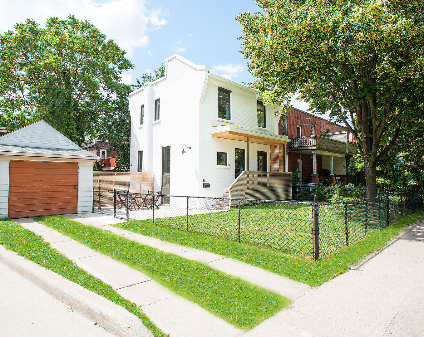 A stylish house in Toronto with floor plans | homify