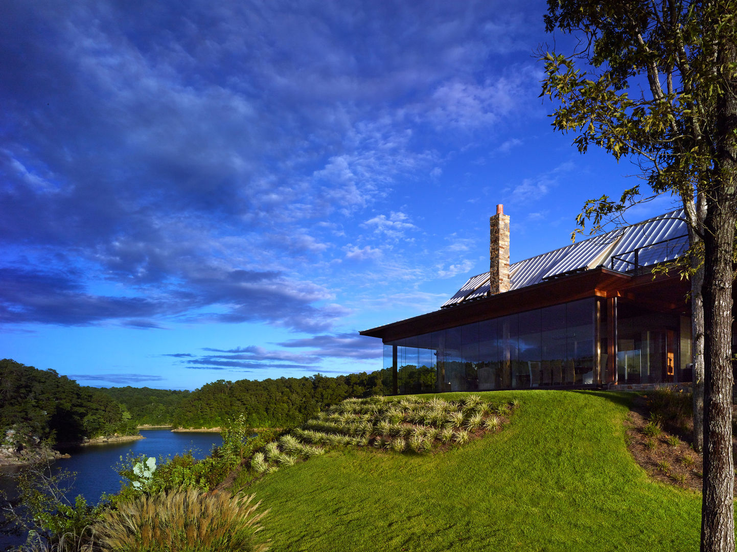 Stunning houses: The heavenly home on the hill | homify