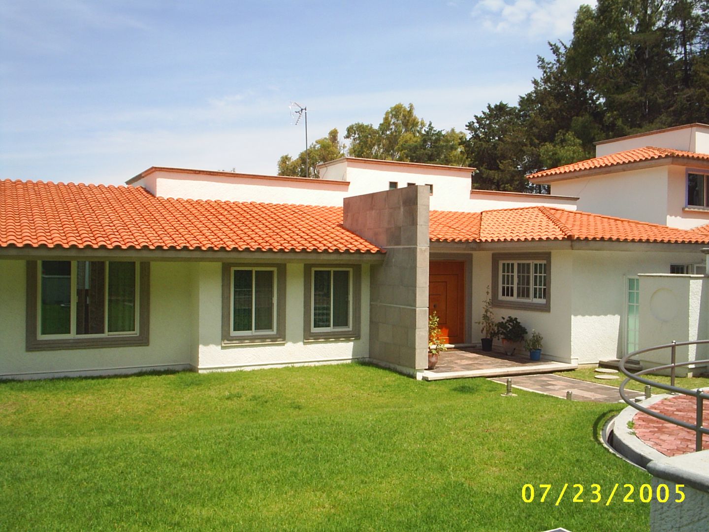 Fachadas de casas estilo rústico en México | homify