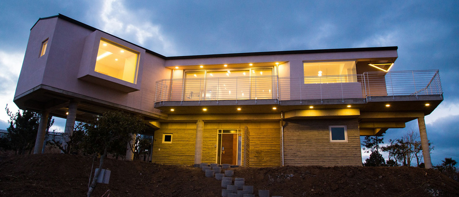 A stilted home that defies expectations | homify