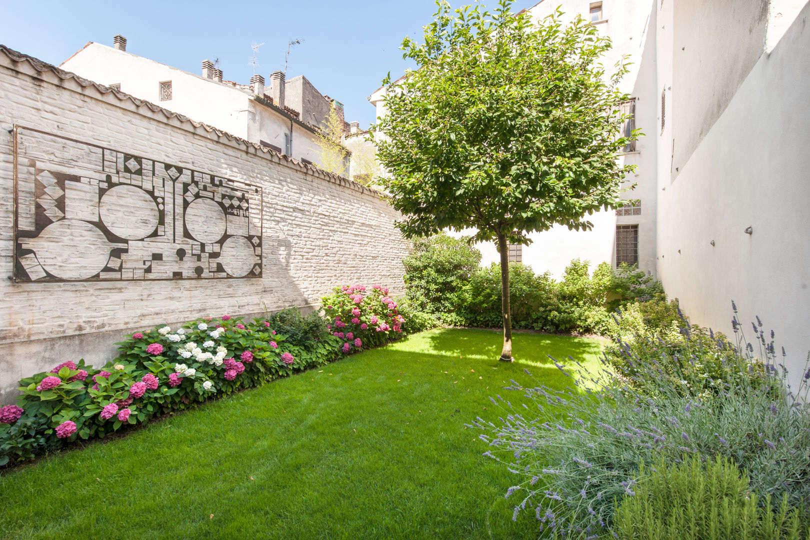 22 Spectacular Small Gardens for Every Home | homify