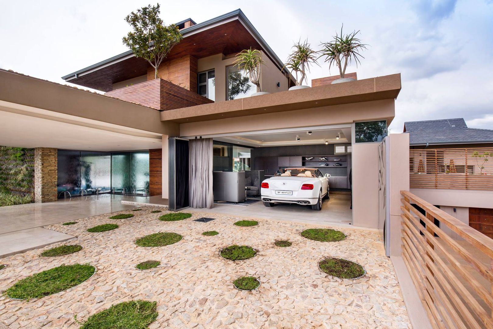 17 proyectos de casas con garaje para inspirarse al máximo | homify