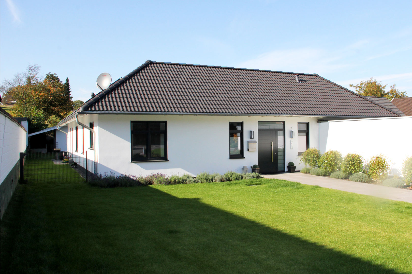 Bungalow Modern dengan Konsep Atrium | homify