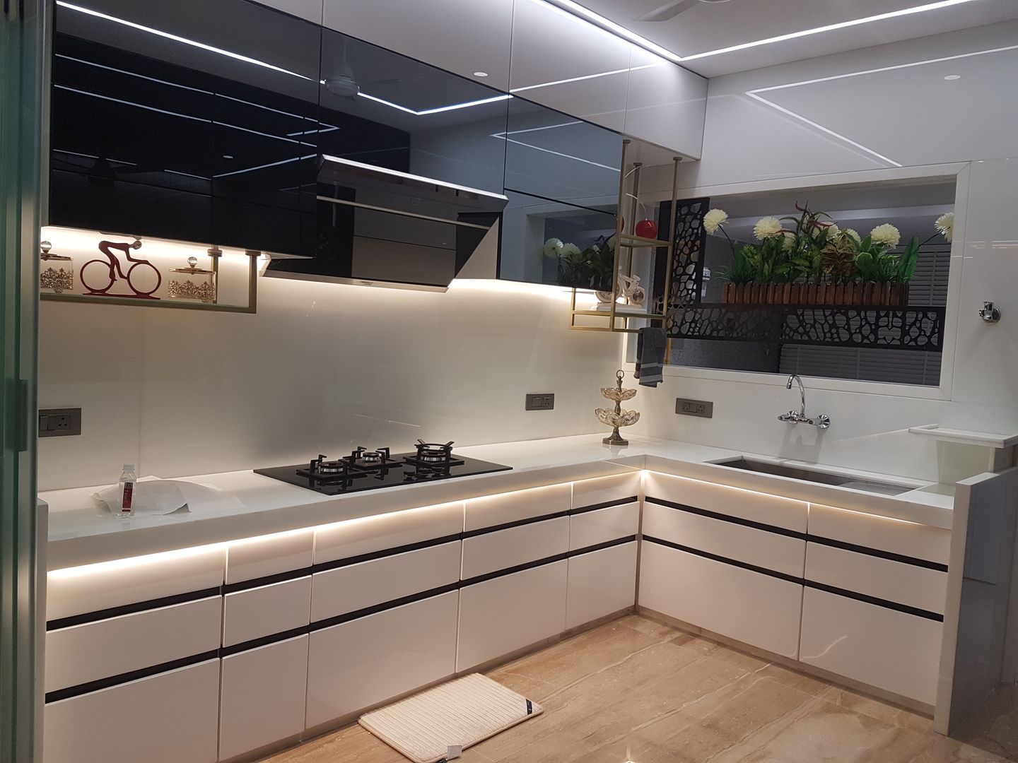 What are the ideal dimensions and scale for a kitchen? | homify