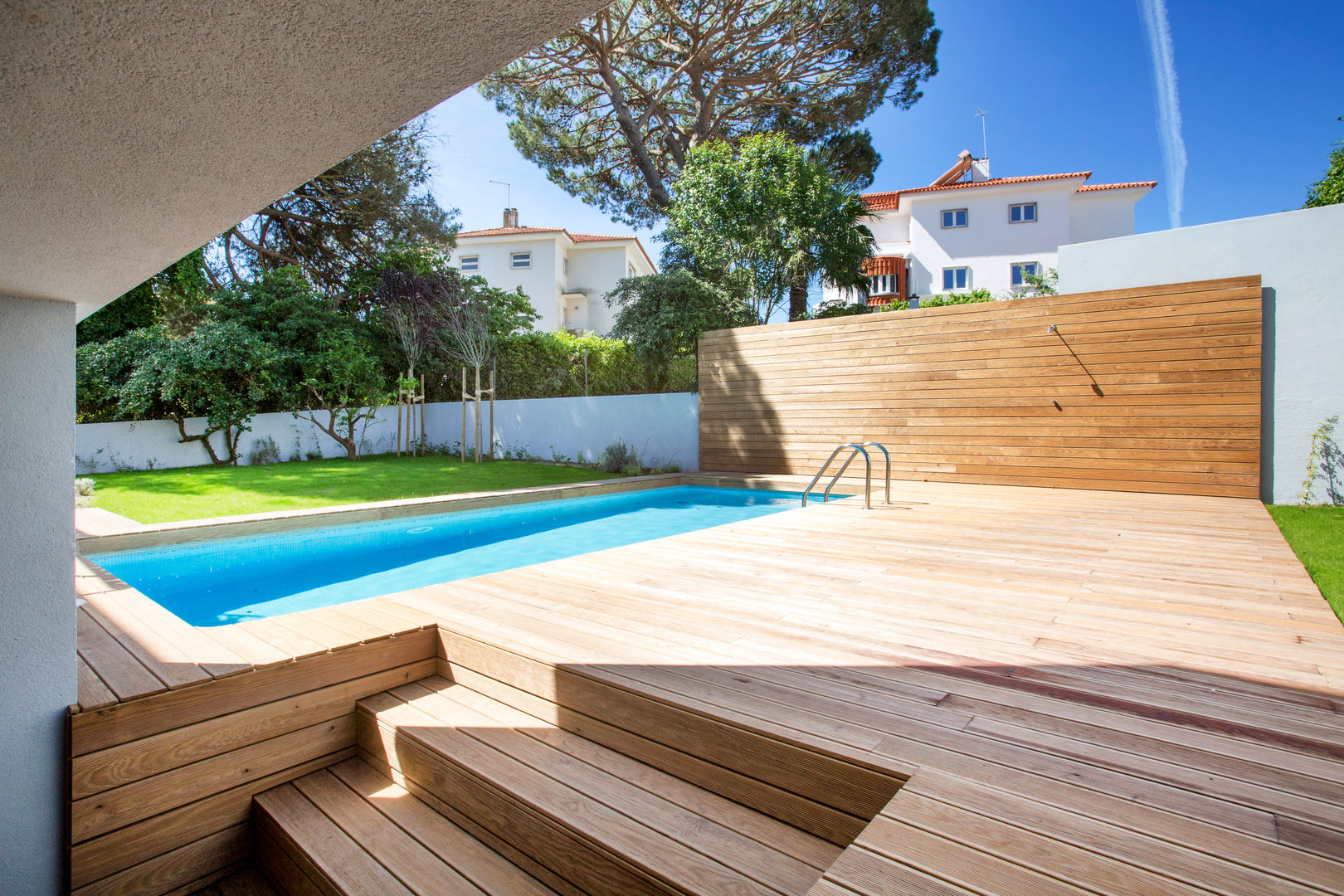 Madeira Teca: O que é, que Cuidados, Preços | 15 Exemplos | homify