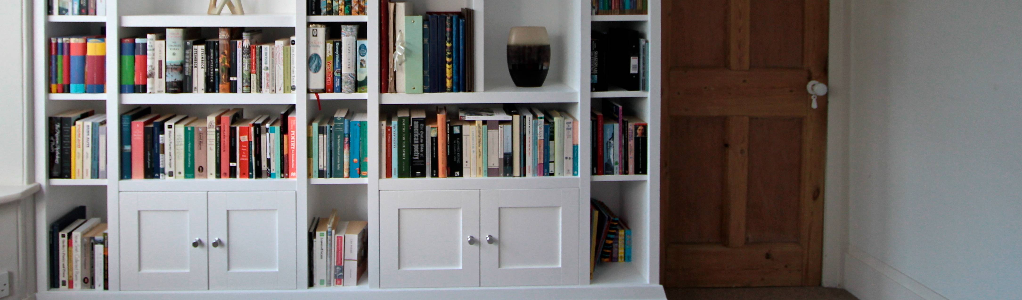 Fitted Bookshelves: Save space and make your own home-made Library | homify