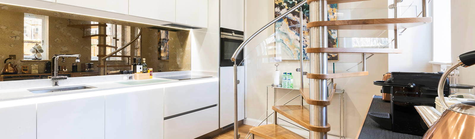 FLOATING SLEEPER STEPS – WINDER FLOATING STAIRS WITH LED STAIR LIGHTS ...