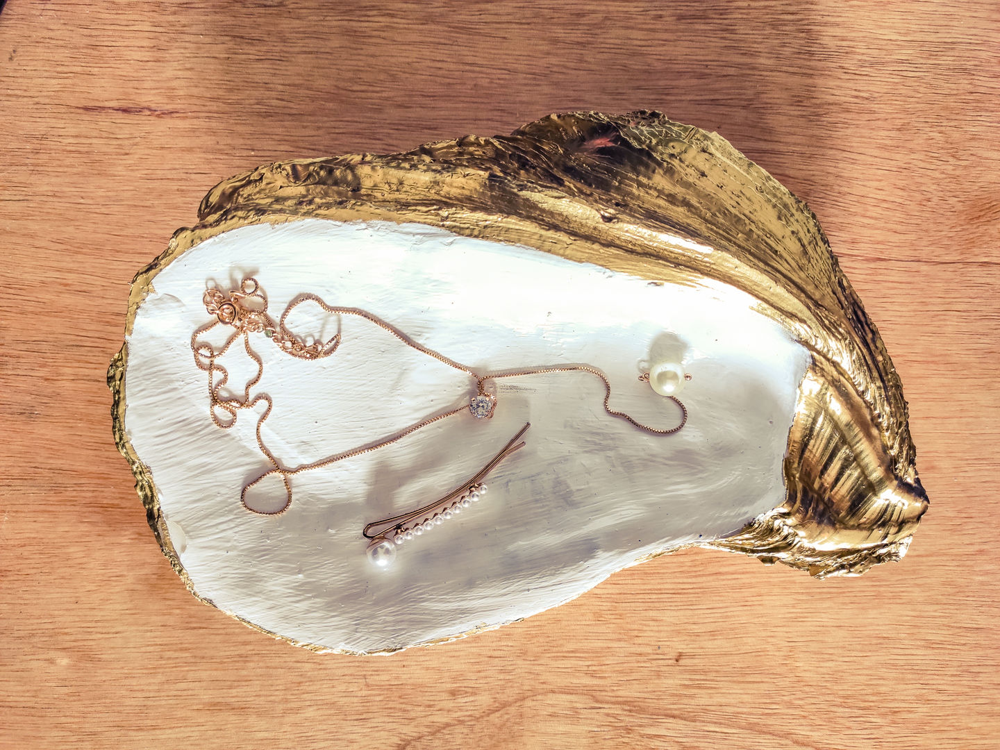 Luxury Beach House Style: How to Use Seashell on Your Decor - Easy DIY ...