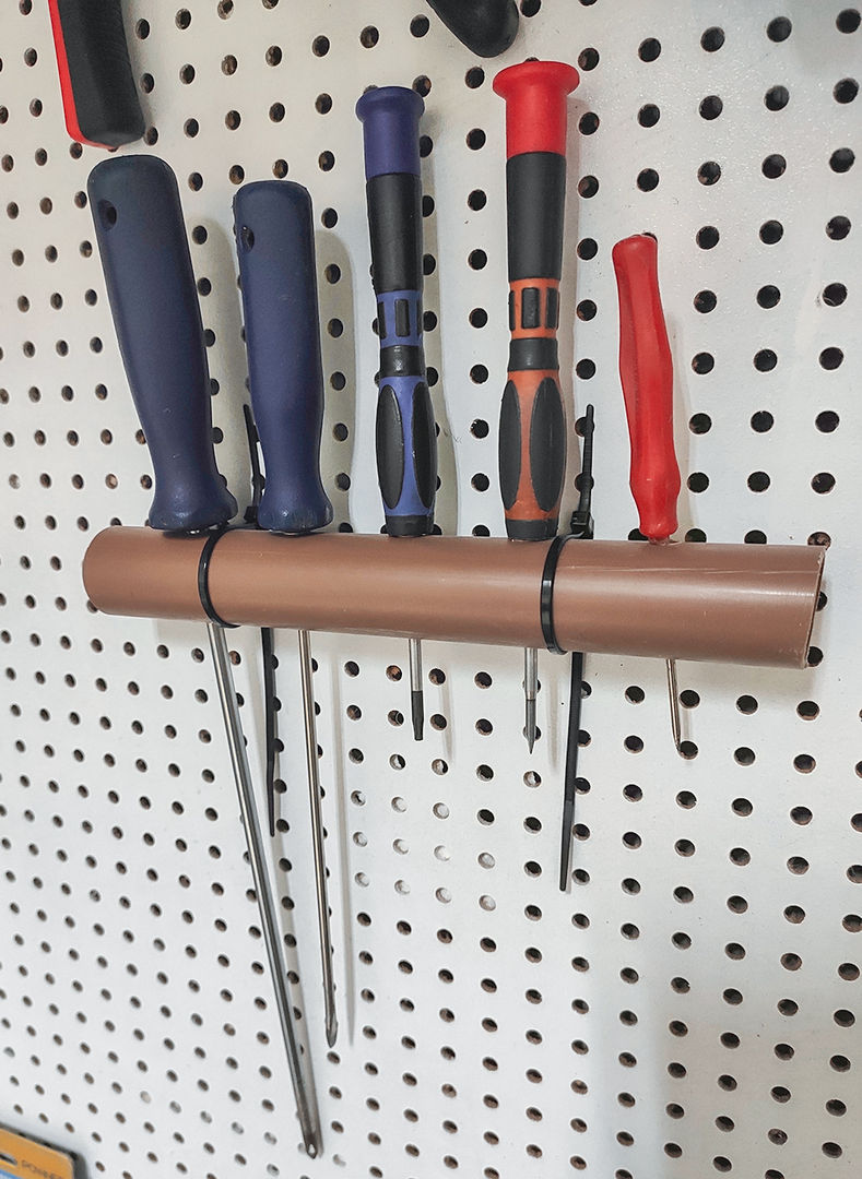 DIY Screwdriver Rack: How to make a cheap and easy tool storage system ...