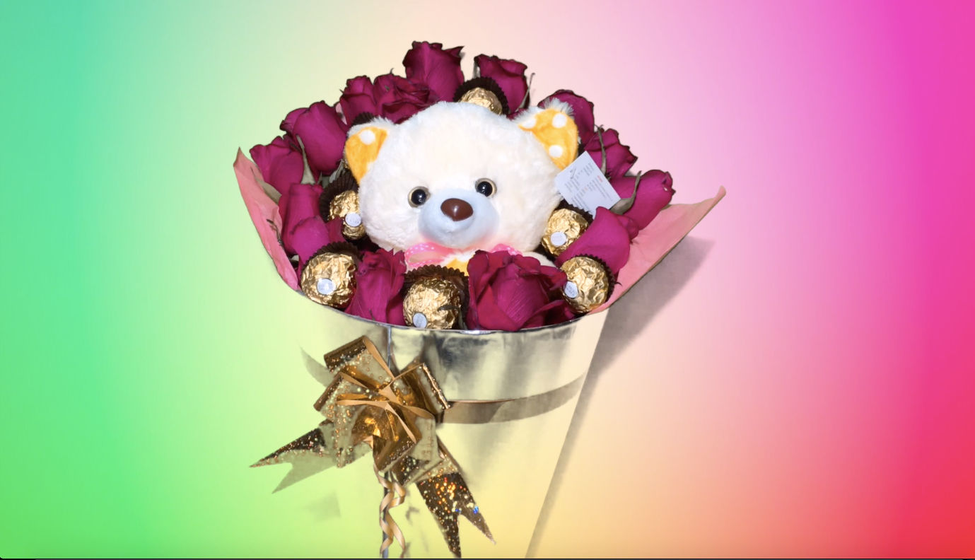 RAMO DE FLORES Y CHOCOLATES | homify RAMO DE FLORES Y CHOCOLATES | homify