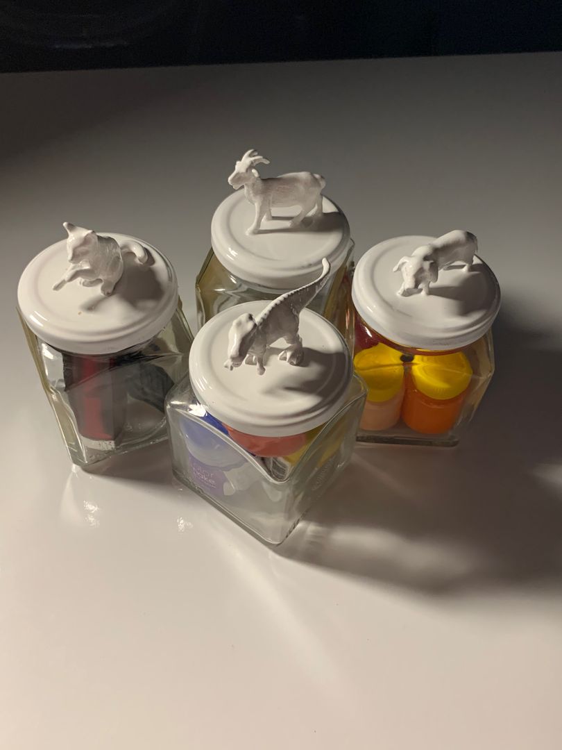A 3-Step Tutorial on How to Make Animal Lid Jars | homify