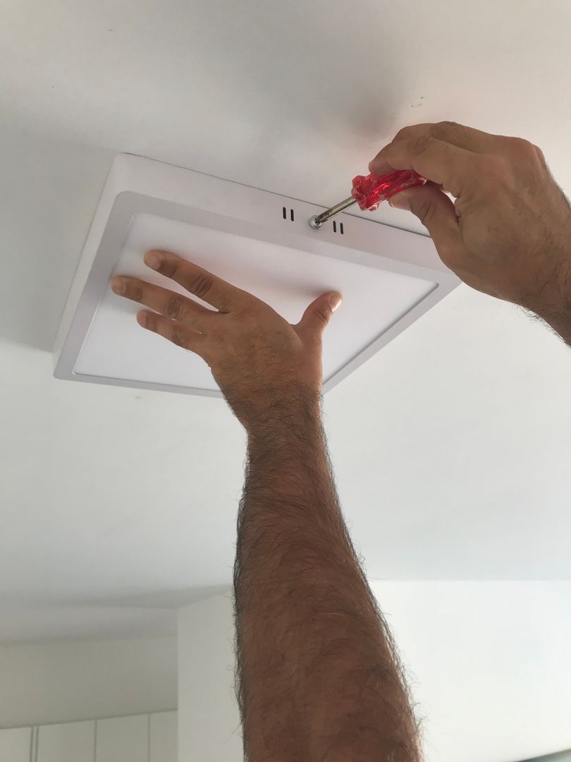 How to Install a Ceiling Light in 7 Easy Steps | homify