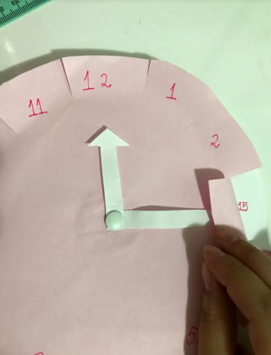 How To Make A Paper Clock To See And Tell Time | 16-Step DIY | homify
