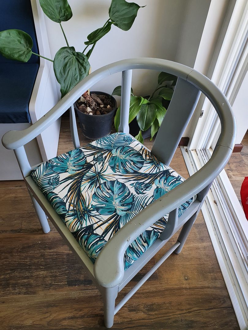 6 Steps to Gorgeous Chair Upholstering | How to Reupholster Chairs ...